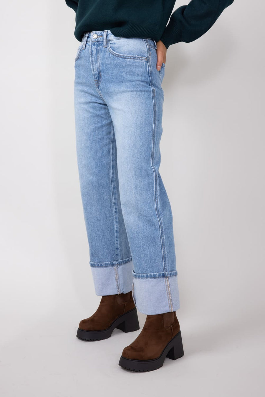 Vervet Gabby Super High-Rise Baggy Straight Jeans for Women in Medium ...