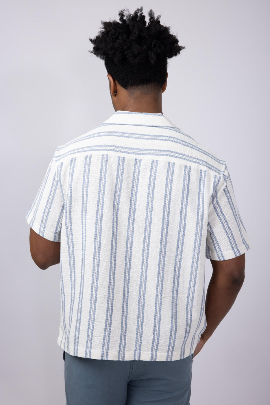 Denim & Flower Textured Striped Button Up Shirt for Men in Denim & Flower Textured Striped Button Up Shirt for Men in