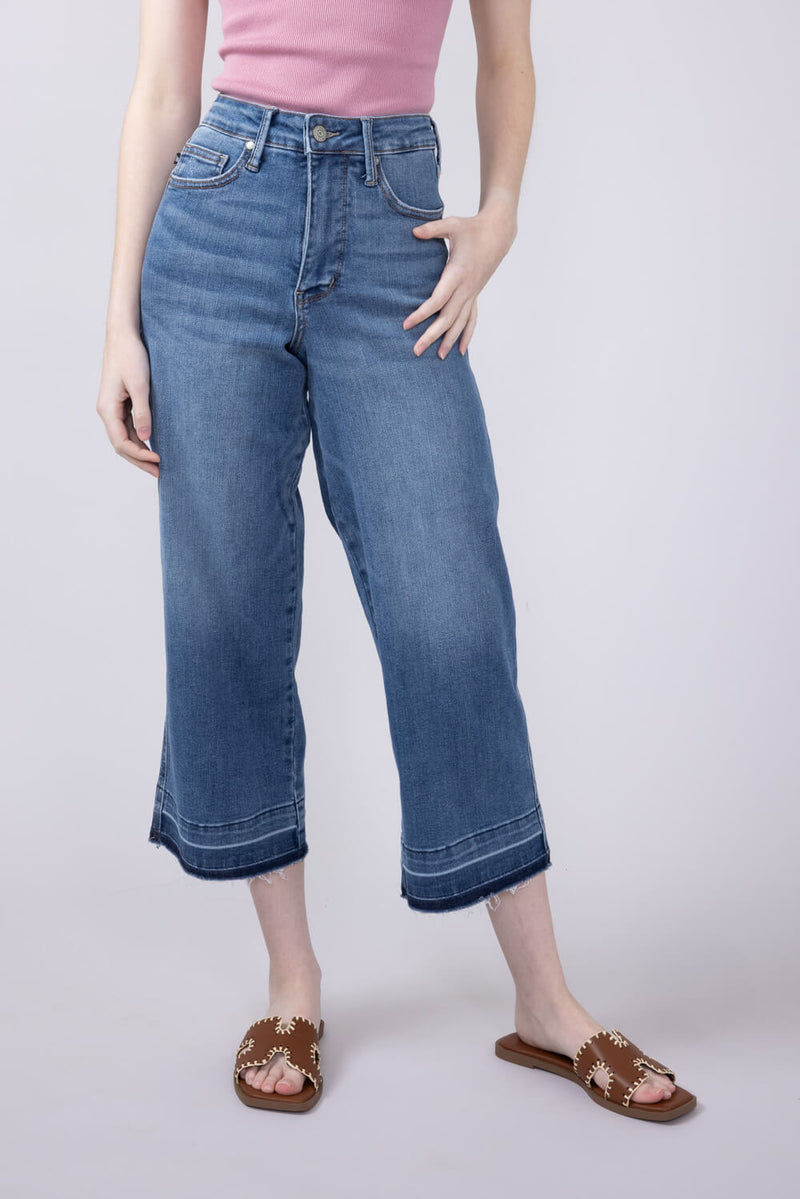 Judy Blue Jeans | Shop Now – Glik's